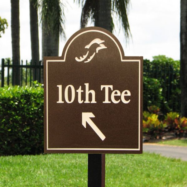 Golf Course Information and Directional Signs